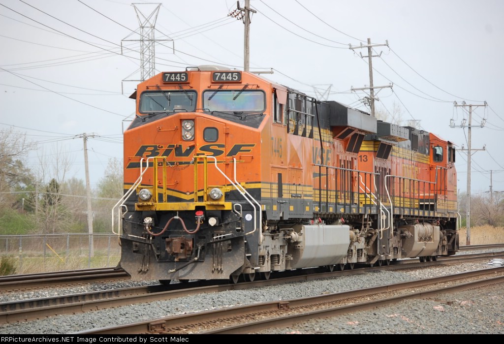 BNSF 7445 & 4413